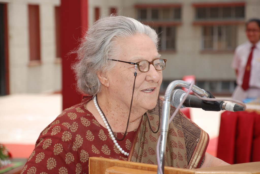 Tribute to Dr. Rajni Kumar – Springdales School Dhaula Kuan